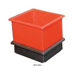 Heavy-Duty Molded Plastic Containers-0570a0e8